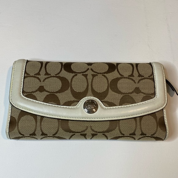 Coach | Bags | Coach Wallet And Checkbook Cover Cream Leather With ...
